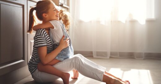 70 Side Hustles For Single Moms In 2025