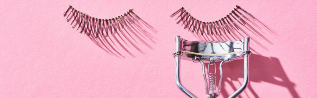 How To Sell Eyelashes Online: Start A Lash Business in 2025