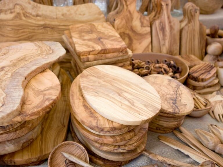 21 Profitable Craft Business Ideas For 2025