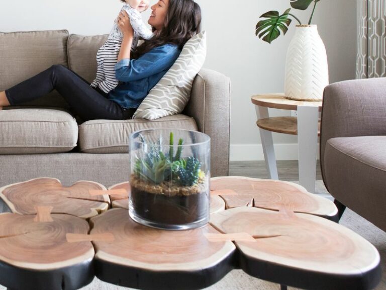 13 Best Crafts To Sell At Flea Markets