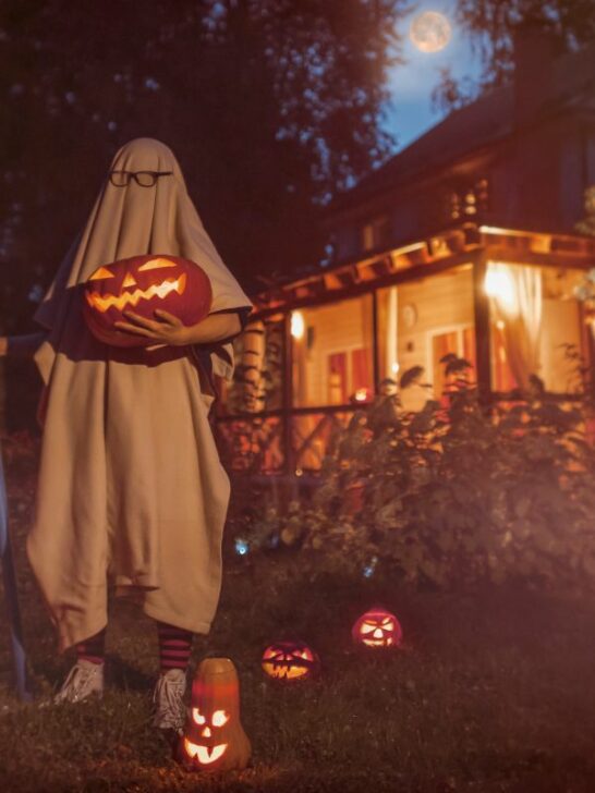 21 Best Fall Side Hustles (Make Money In The Fall)