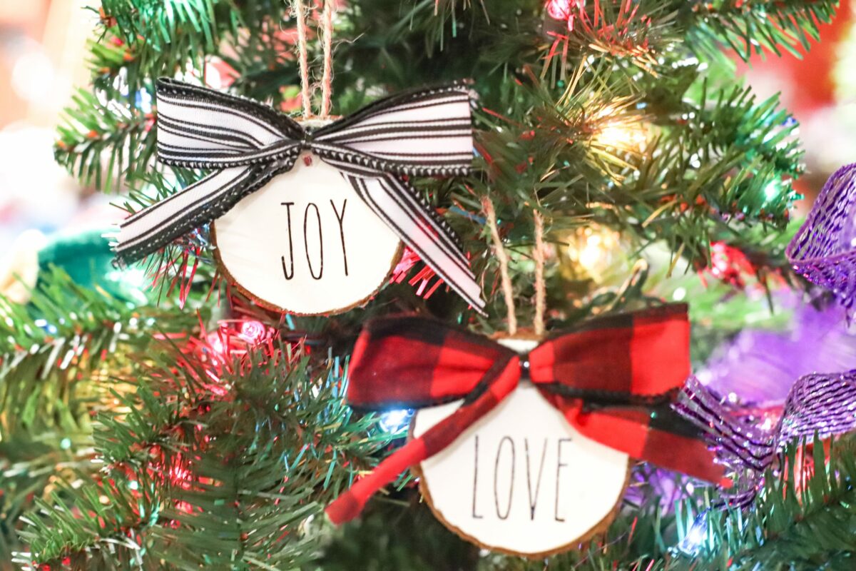 21 Country Christmas Crafts To Make And Sell